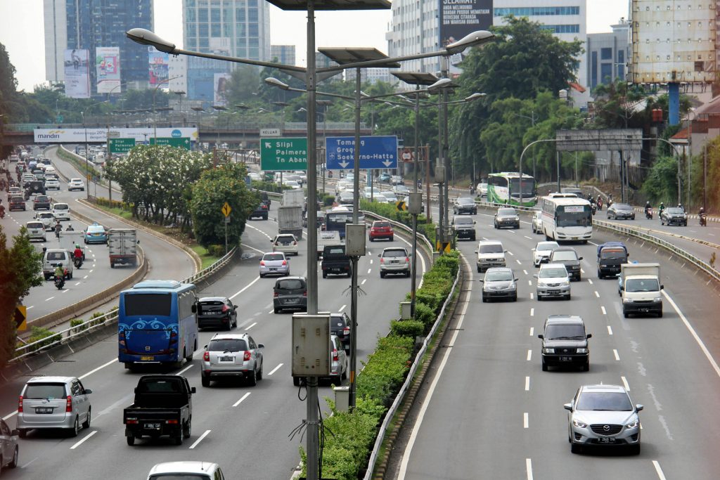 Jalan Tol Cawang - Slipi Beroperasi Normal - TopBusiness