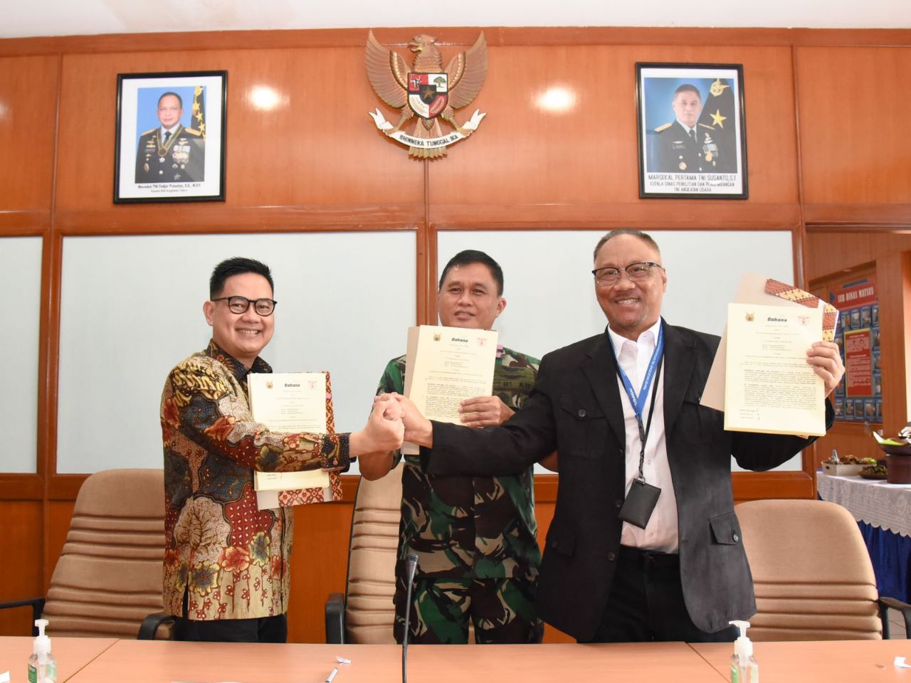 DAHANA Berkolaborasi dengan Dislitbang TNI AU dan Sari Bahari - TopBusiness