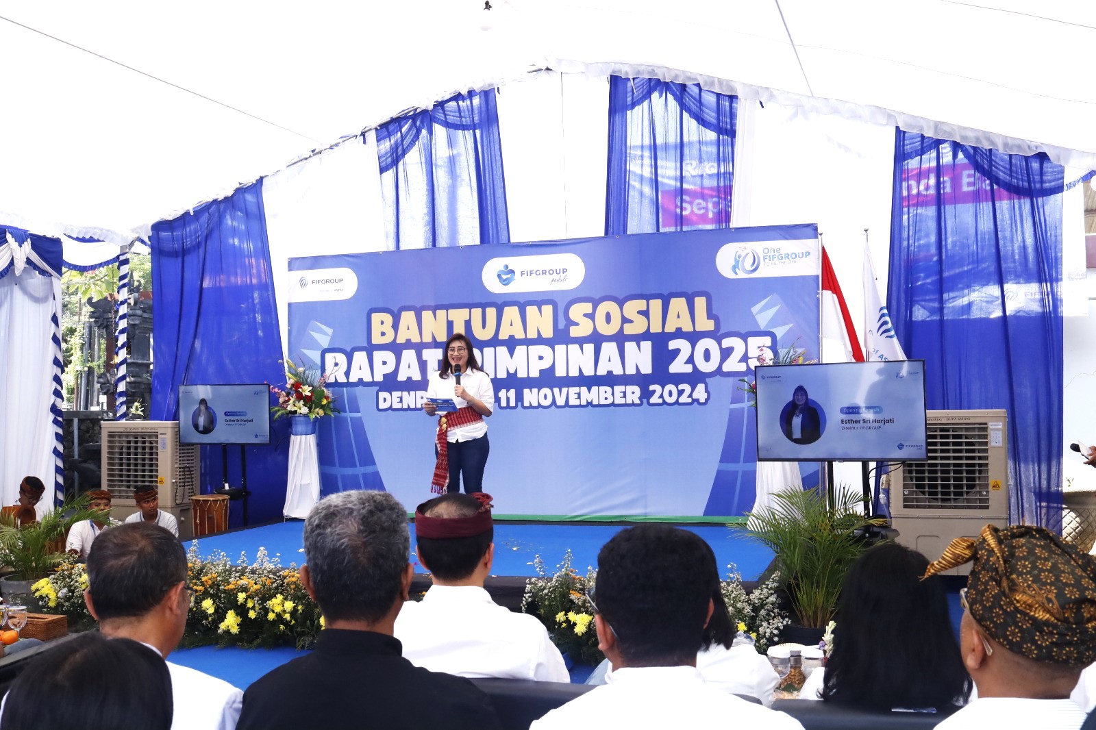 Dukung Pembangunan Rumah Ibadah dari Lima Agama, FIFGROUP Serahkan ...